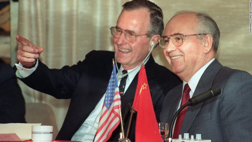 The Man After the Wall: George H.W. Bush and the End of the Cold War ...