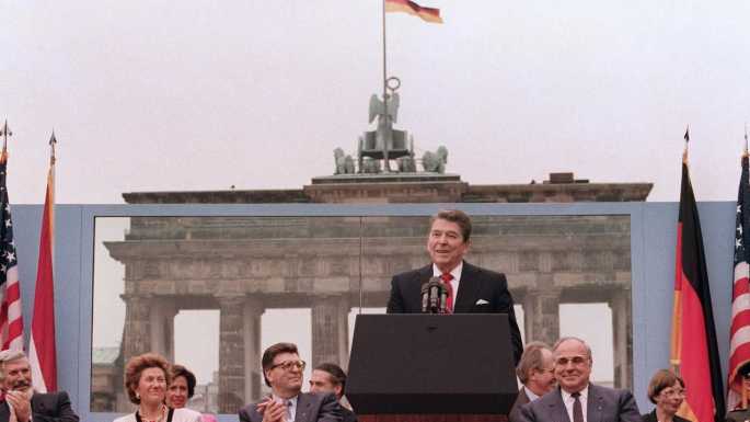 The Man After the Wall: George H.W. Bush and the End of the Cold War ...